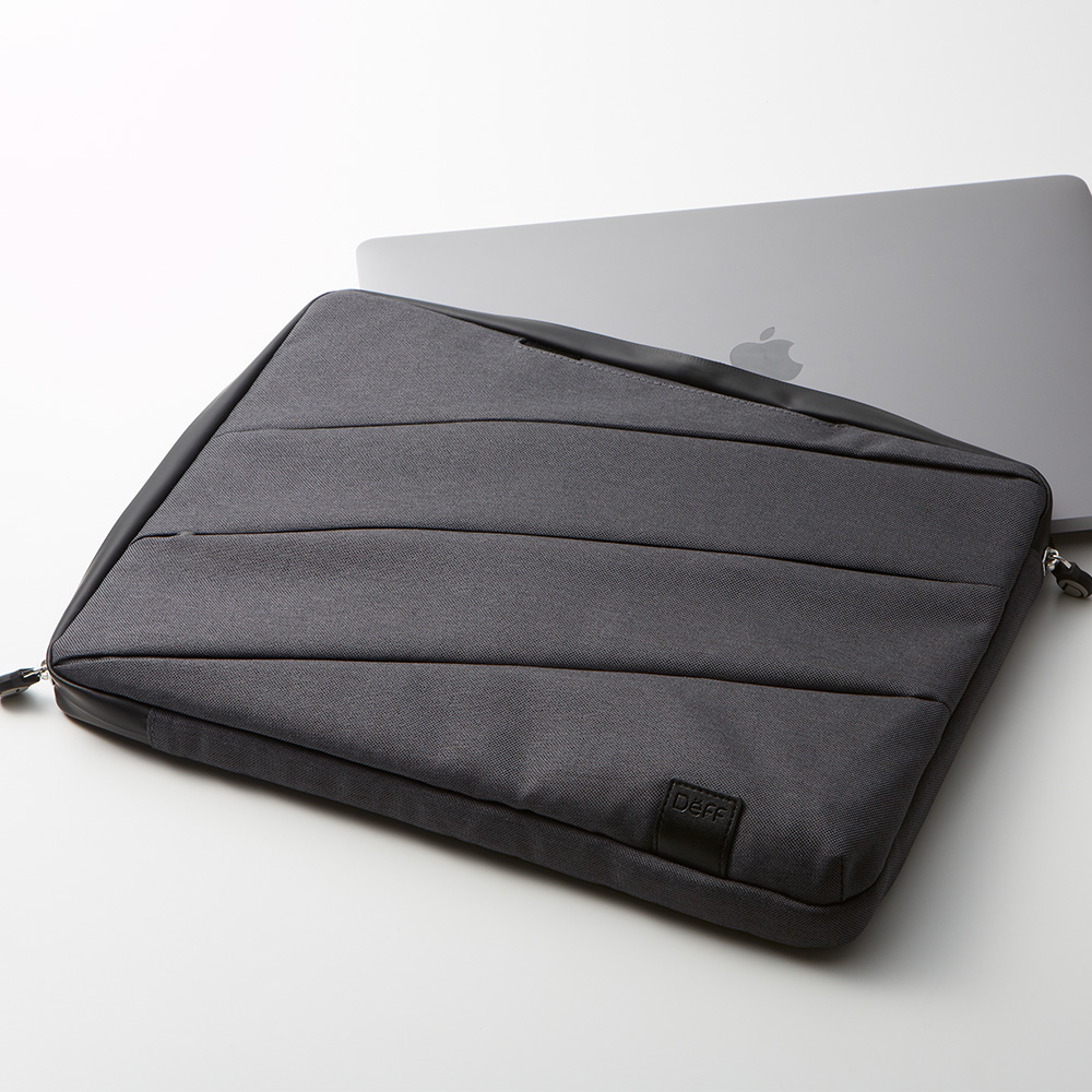 MacBook | Deff Corporation